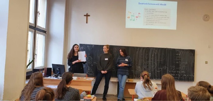 Edukation am Erzbischöflichen Gymnasium in Prag :: ackermann-gemeinde.cz